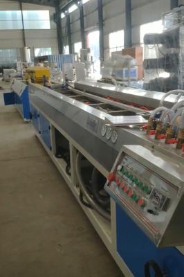 중국 목제 플라스틱 문 널을 위한 25kw PVC 장 밀어남 선 판매용