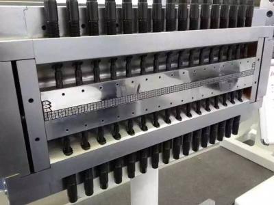 중국 PC 중공 보드 패널 제작 기계 U 자형 인라인 잠금 거싯 보드 U 잠금 판매용