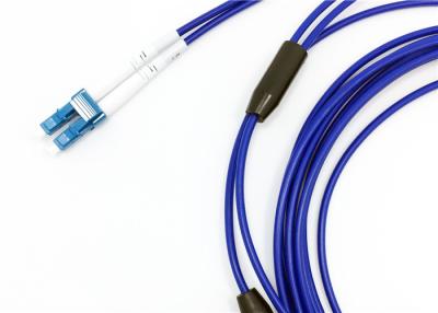 Cina Cavo di toppa a fibra ottica corazzato dell'OEM LC - giacca blu elicoidale molle del PVC del nastro dell'acciaio inossidabile del duplex 3.0mm di LC MP Unitube in vendita
