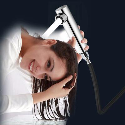 China Taps For Bathroom Sink Single Handle Single Hole Installation With Temperature Display for sale