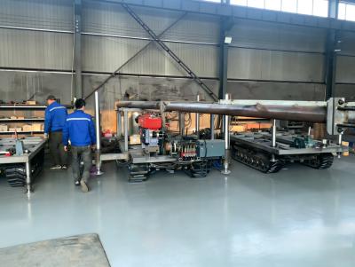 China Lightweight Crawler Chassis with Cylinder Outriggers Rig Platforms for sale