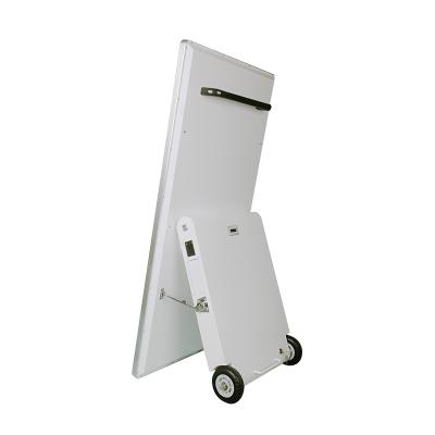 China 43 inch Outdoor Digital Signage Portable and Battery Powered for Effective Advertising Solutions for sale