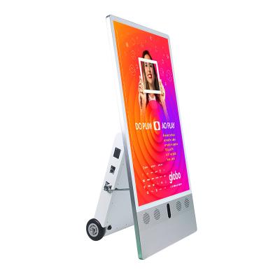China 43inch Portable Outdoor IP65 Waterproof Battery Powered High Brightness Movable Advertising Board Media Player ADs Display for sale