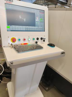 中国 1200mm切断幅Hビームレーザー切断機とEC-Ophitレーザーヘッドと ±0.03mm位置位置精度 販売のため