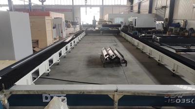 Cina Sistema automatizzato ad alta precisione Gantry Laser Cutting Machine con raffreddamento ad acqua Accuratezza di posizionamento ± 0,03 mm in vendita