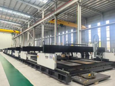 Китай 12КВт 20КВт 30КВт Высокая мощность Большой формат закрытый волоконный лазерный режущий аппарат для листового металла продается