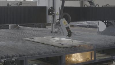 Cina Alta potenza, ampiezza, alta precisione, macchina di taglio laser a fibra in vendita