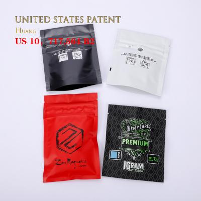 China Child Resistant Mylar Bags Custom Smell Proof Child Resistant Plastic Zipper Lock Child Proof Bag for sale
