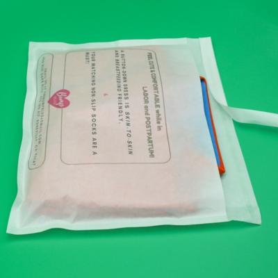 China Duurzame milieuvriendelijke papieren zakken Accessoires Shirts Verpakking voor uw merk Te koop