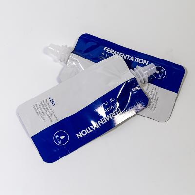 China Platte Bodem 100ml Spuitzak Op Maat Gemaakt voor en Stand-Up Verpakkingsoplossingen Te koop