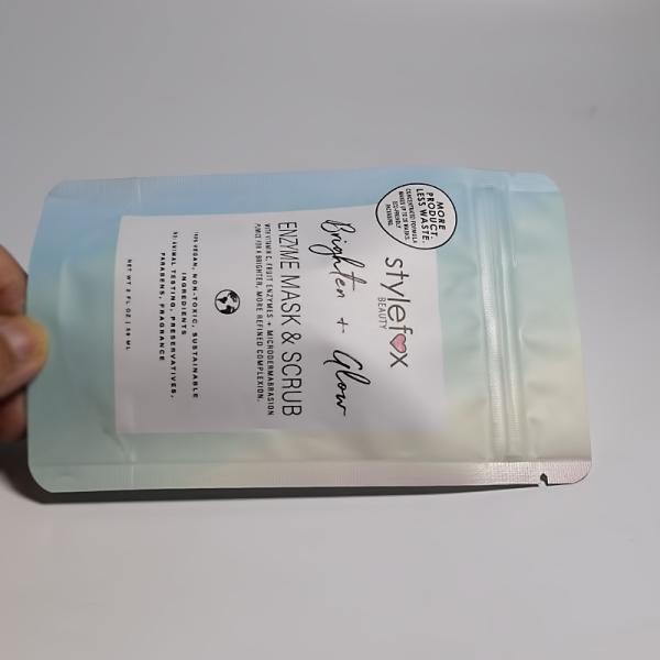 Quality Eco - Friendly Stand Up Pouches For Skincare Products Packaging With Recyclable for sale
