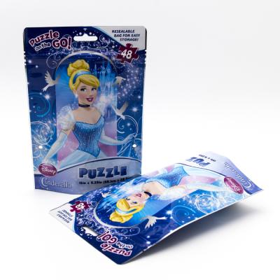 중국 다채로운 인쇄 맞춤형 재료 재밀봉 스탠드업 지퍼 파우치 장난감 포장용 공장 직판. 판매용