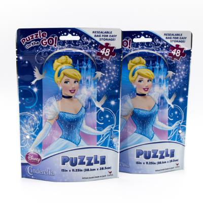 중국 다채로운 인쇄 맞춤형 재료 재밀봉 스탠드업 지퍼 파우치 장난감 포장용 공장 직판. 판매용