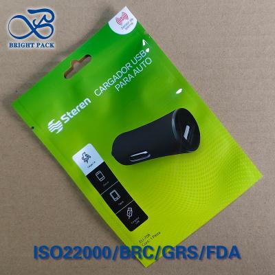 China Embalagem de carregador de carro duplo USB PET/PE de alta barreira. Certificado CE/RoHS. à venda