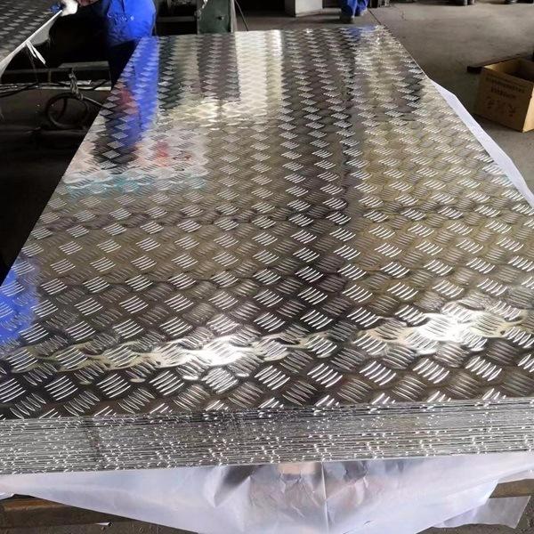 Raised Diamond Pattern 3003 5052 Bright Finish Aluminum Checker Plate Sheet