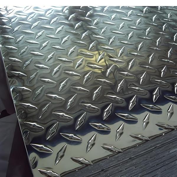 Raised Diamond Pattern 3003 5052 Bright Finish Aluminum Checker Plate Sheet