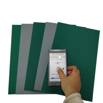 China Acid And Alkali Resistant Blue Black Green Grey Vinyl ESD Mat 3 Layer Dissipative Te koop