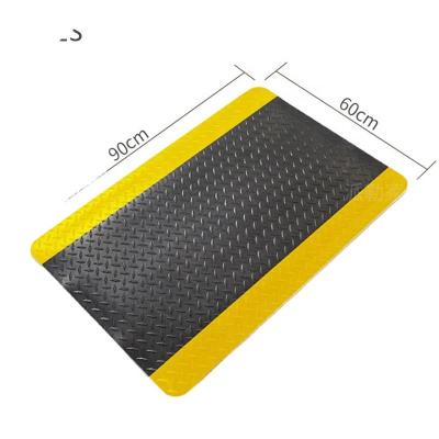 Cina Black And Yellow Antistatic Conductive Cleanroom ESD Anti Fatigue Mat With Lock in vendita