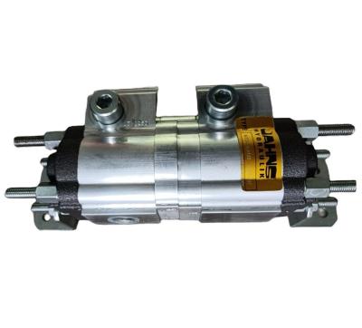 Cina Sostituire ROZION e JEONFF con Jahns MTO-2-4-A120 GEAR MOTOR Pressure 00 Flow Divider in vendita