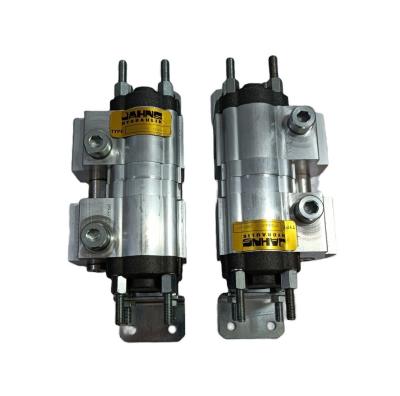 Cina Sostituire ROZION e JEONFF con Jahns MTO-2-4-A120 GEAR MOTOR Pressure 00 Flow Divider in vendita