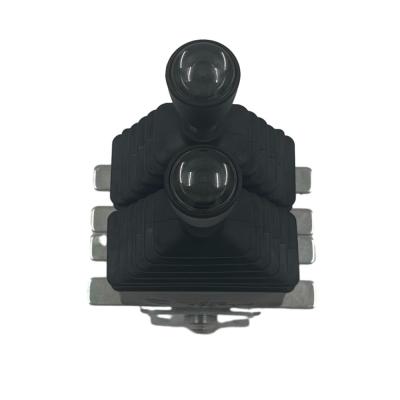 China 2-Spools Remote Control Valves for Hydraulic Pilot Control Joystick in Rock Drilling for sale