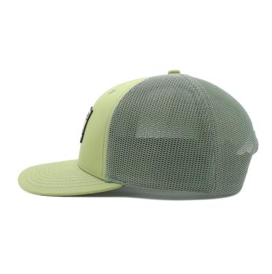 Cina Cappello di camionista con ricamo verde in vendita