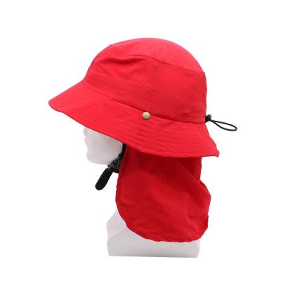 Cina Cappello ad iniezione UPF50 con colletto rimovibile e cinturino per il mento in vendita