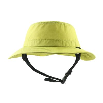 Chine Conception personnalisée de chapeau de surf en polyester à large bord avec attache de menton réglable à vendre