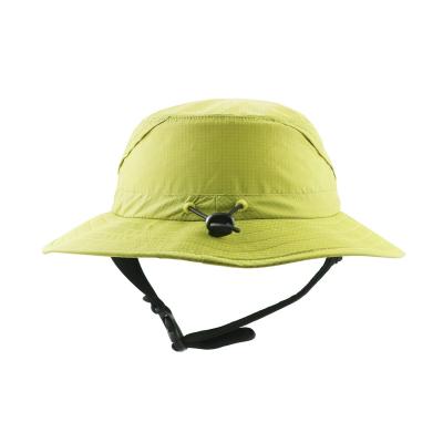 Cina ODM Disegni Custom Polyester Largo bordo Protezione solare Cappello da surf con cinghia del mento regolabile in vendita