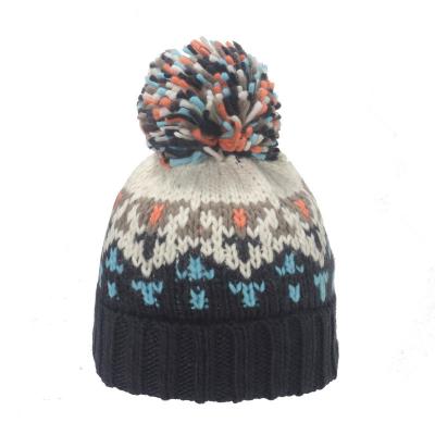 Cina Disegni ODM Inverno Cappello a Maglia Stretchy Pompom Cappelli a Bollone ricamati Pom Pom Beanie in vendita