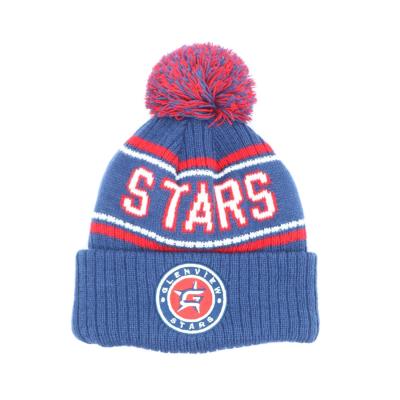 Cina Cappelli invernali sportivi personalizzati 2023 Disegni ODM con rivestimento di lana spessa Pom Pom Beanies in vendita