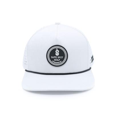 Cina Taglio laser buco perforato cappello perforato moda con corda bordo curvo bianco unisex in vendita