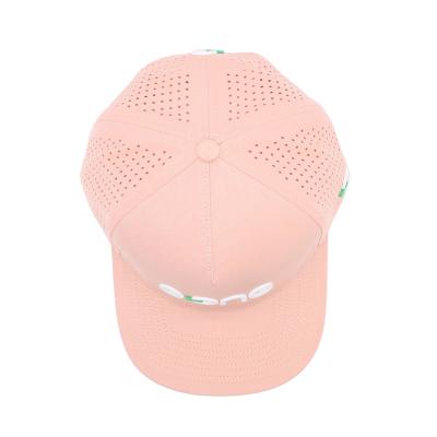 Cina Custom Women Pink 5 Panel Rubber PVC Logo Impermeabile Laser Cut Hole Cappello perforato Cappello da baseball a bordo curvo in vendita