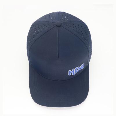Cina Adulti Logo personalizzato 5 pannello perforato laser taglio buco cappello da baseball impermeabile cappello sportivo cappello di gomma in vendita