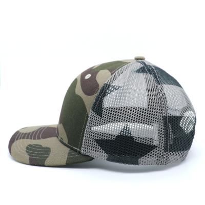 Cina 6 pannelli Camo Trucker Cappello sportivo con bordo pre-curvo e reticolazione reticolare in vendita