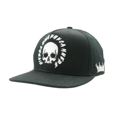 China Borduurde 6-paneel Snapback Hoed Skull Cotton Baseball Cap Met Verstelbare Riem Te koop