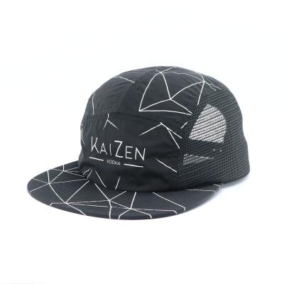 Cina Stile del personaggio Stampa personalizzata Logo 5 pannelli Campo Baseball Sport Cappucci da camion di nylon in vendita