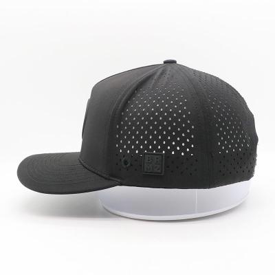 Cina 5 pannelli Margine leggermente curvo Testa a corda Cappelli da golf Cappelli sportivi impermeabili Gorra ricamati Logo personalizzato Cappelli da baseball in vendita