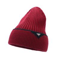 China Custom Knitted Winter Beanie Hat with Pom Pom 100% Acrylic One Size for sale