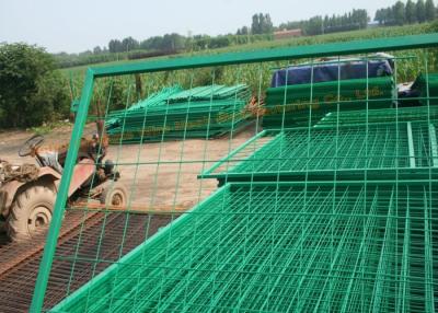 Cina Recinzione di sicurezza rivestita del metallo del recinto della rete metallica del PVC ad alta resistenza e durevolezza in vendita