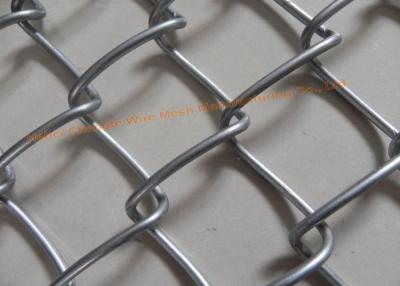 Cina Foro galvanizzato del diamante del diamante del recinto della rete metallica del filo di ferro per la maglia proteggente in vendita