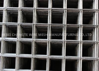 Cina La rete metallica saldata galvanizzata calda riveste la forma di pannelli del foro quadrato per costruzione in vendita