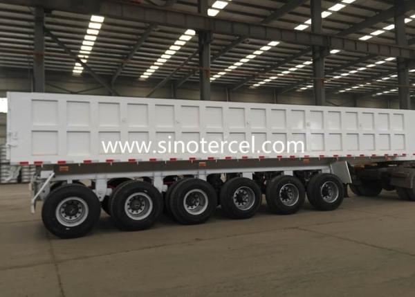 Quality Hydraulic System Semi Tipper Truck With Three Axles White for sale