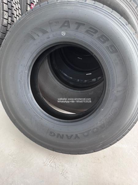 Quality Heavy Duty Trailer Tires 11R22.5 12R22.5 Radial Tubeless for sale