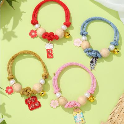 China Camphorwood Flea Repellent Cat Collar - Adjustable Hand Braided for sale