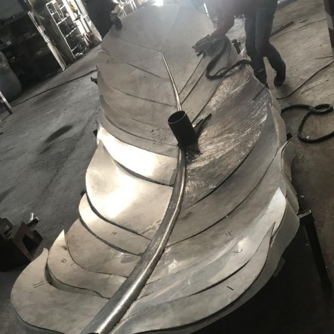 Custom Large High Quality Metal Crafts Art Decoration Stainless Steel Feather Abstract Sculpture