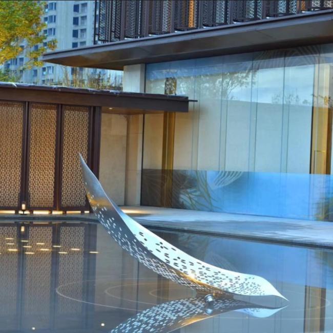 Famous modern abstract leaf stainless steel art sculptures for garden decoration
