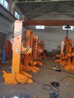China 48T Train Lifting Jacks 1800mm Stroke 300mm/min Speed AC380V DC24V Industrial Railway Equipment for sale