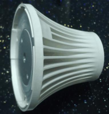 Cina Plastica di conduzione di calore del nylon PA6 di Eco termicamente per l'affondamento della tazza/calore della lampada del LED in vendita