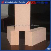 China Low Thermal Conductivity Light Weight Clay Insulating Bricks 0.8 g/cm3 1680°C for sale